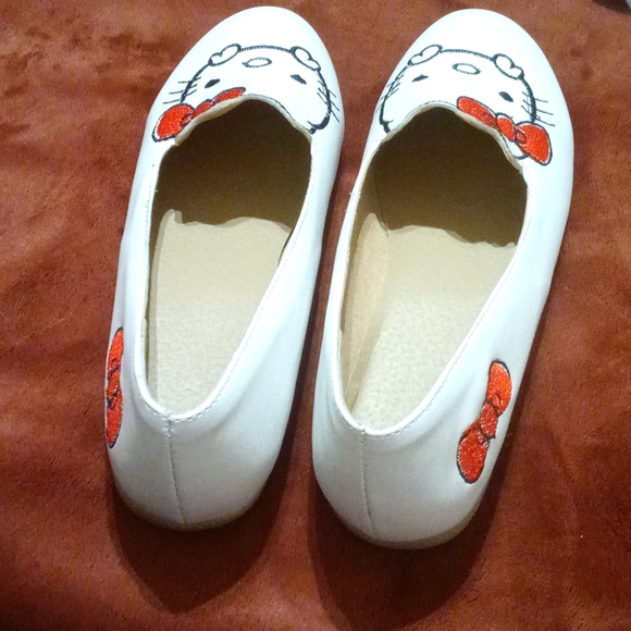 Hello Kitty | Shoes | Hello Kitty Flats | Poshmark